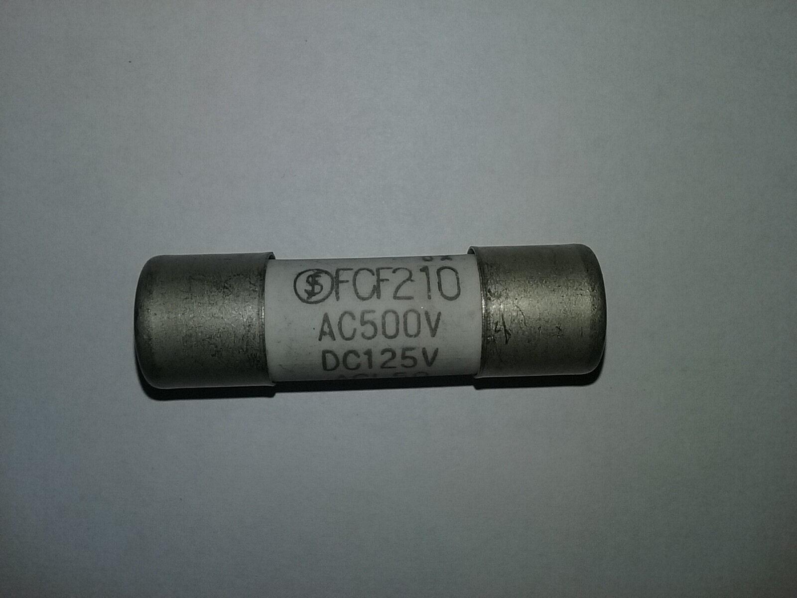 FUJI ELECTRIC FCF210 FUSE, 10 AMP, 300VAC, AC500V, DC125V, ACL50, DC 2. ...