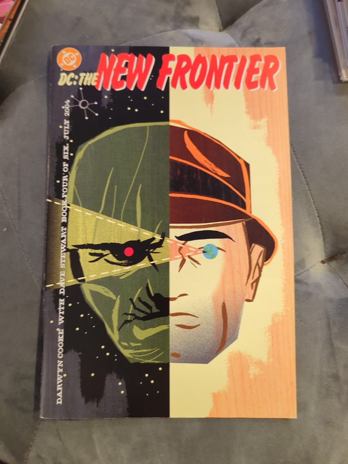 DC New Frontier #4 Graphic Novel Comic DC 2004 Justice League Batman ...