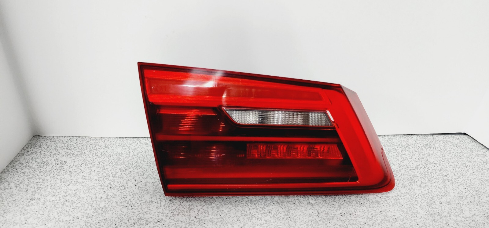17 18 19 20 BMW 530E 530I 540I M5 M550I REAR LEFT INNER TAILLIGHT ...
