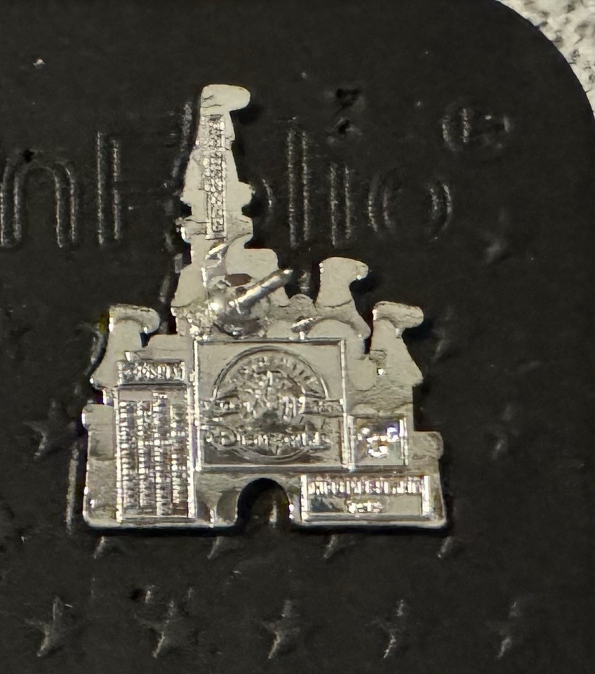 Disney WDW Mickey Mouse Oh Boy Castle Hidden Disney Pin 2025 Hidden ...