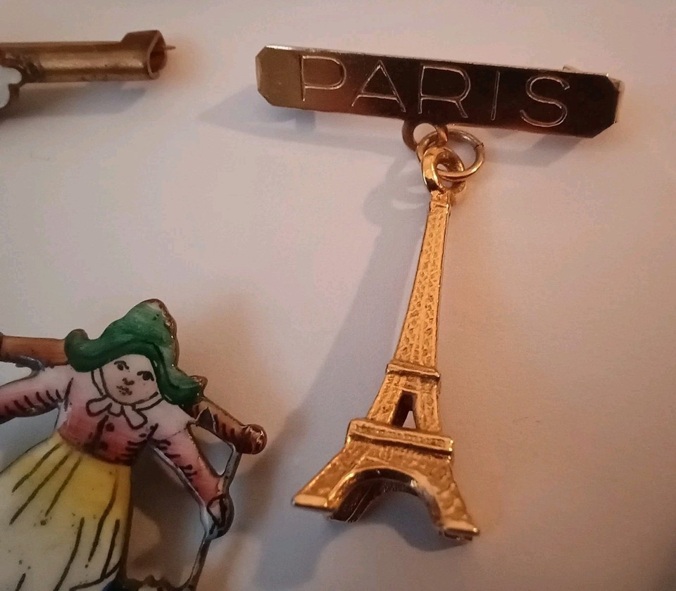 Antique & Vintage Small Bar MoP Enamel Metal Mother Baby Dog & Other ...