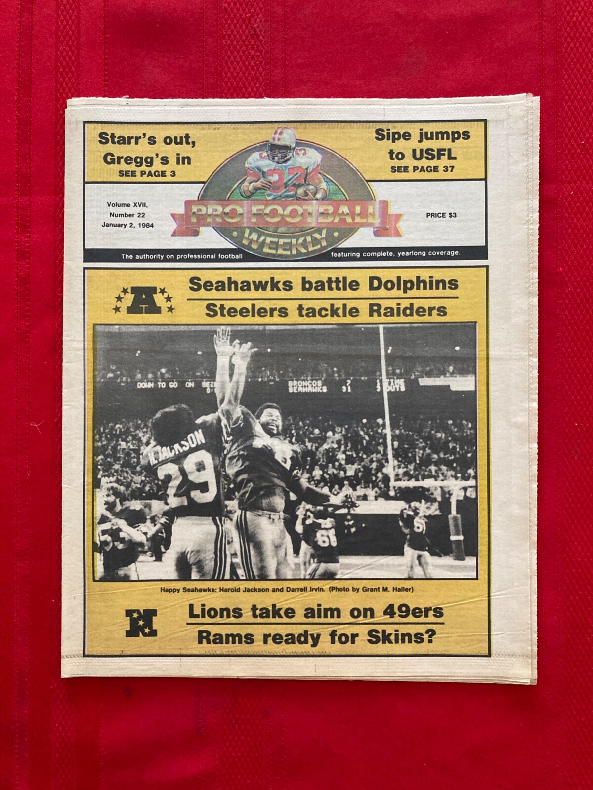 1983-1984 Pro Football Weekly NFL playoffs issue / No label / 49ers ...