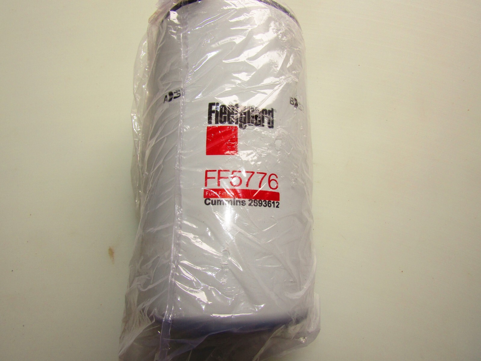 Genuine Cummins FF5776 Fleetguard Fuel Filter for ISX Cummins 2893612 ...