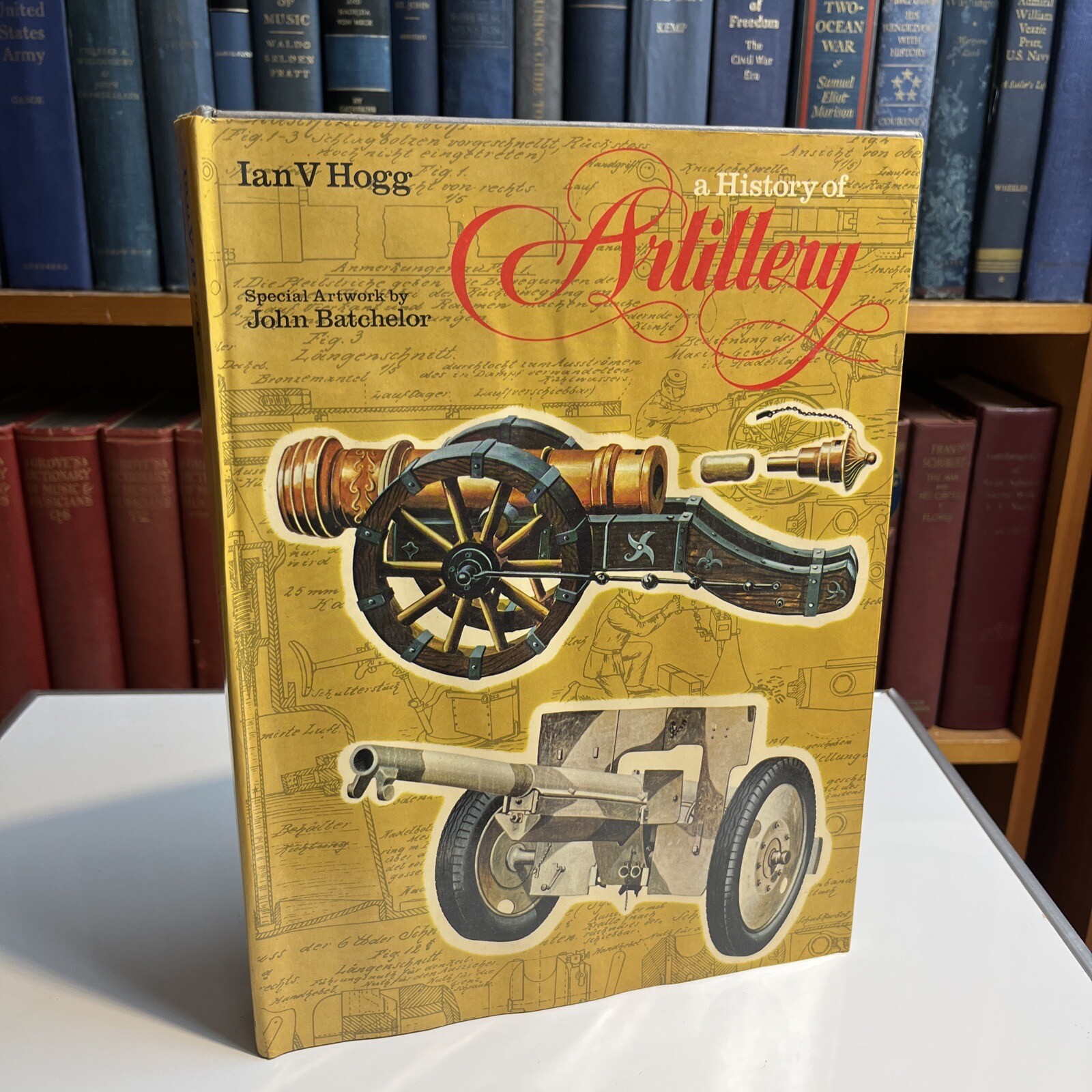 A HISTORY OF ARTILLERY BOOK By IAN V HOGG HARDCOVER 1974 MILITARY ...