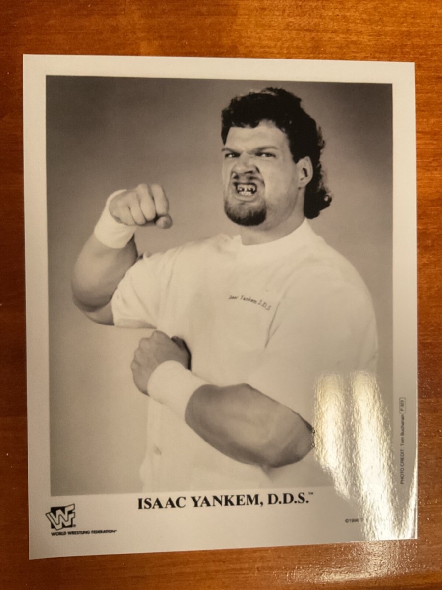 Isaac Yankem The Undertaker W/ Paul Bearer Vs Isaac Yankem DDS (Kane)
