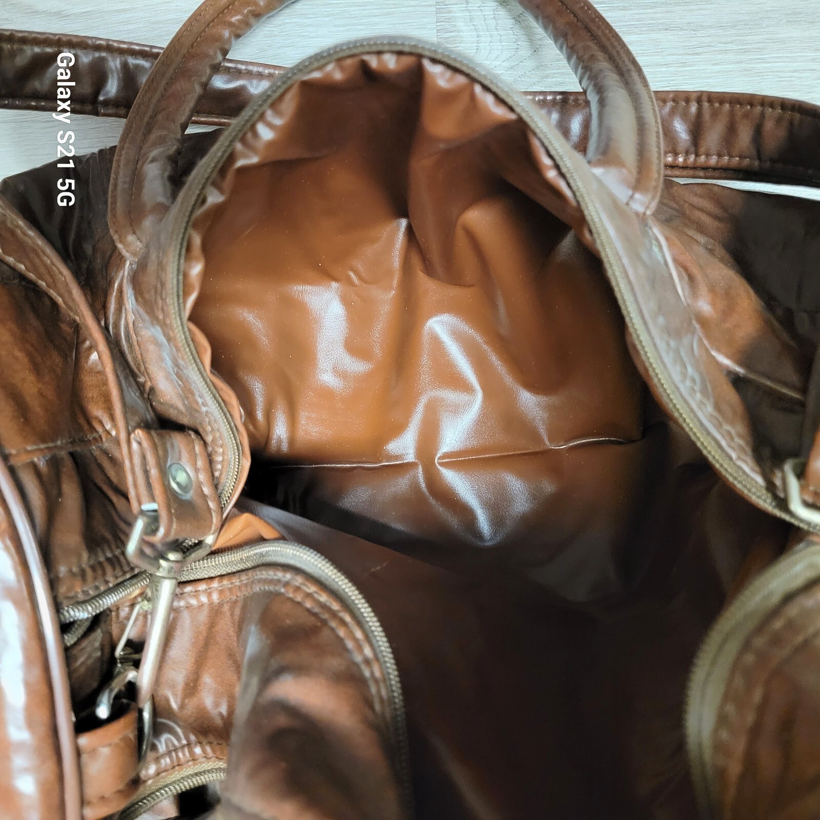 VINTAGE WILSON CLASSIC SPORTS LOGO RED/BROWN GYM BAG … - Gem