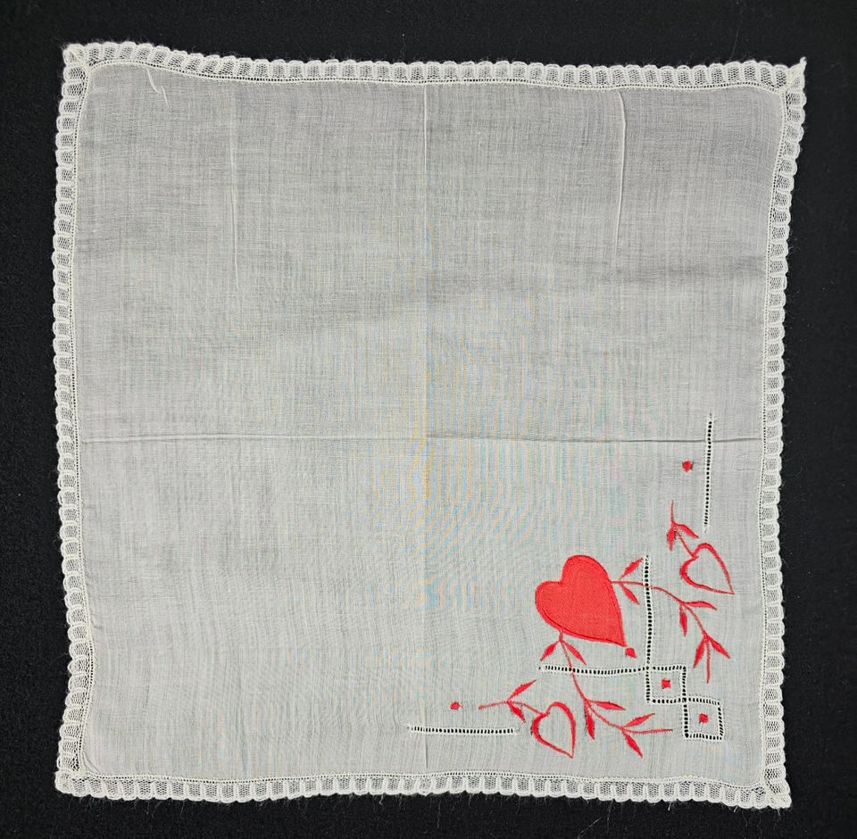 Vintage Handkerchief Hankie Red Hearts Embroidered Lace Trim Valentines ...