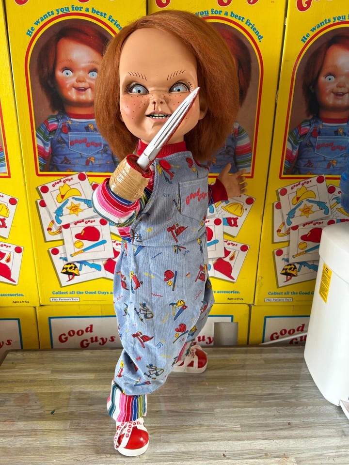 Chucky Angry Knife - Chucky Doll Life Size - Chucky Prop 1:1 - Custom ...