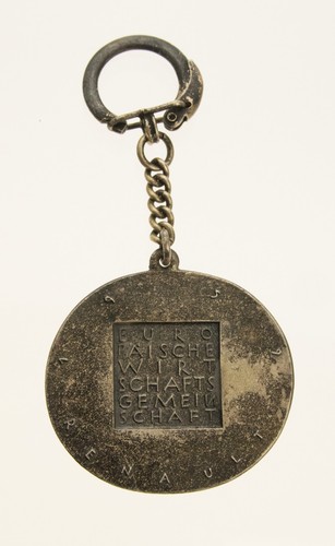 Original pendant Europ. Economic Community Renault 1952 Karolus ...