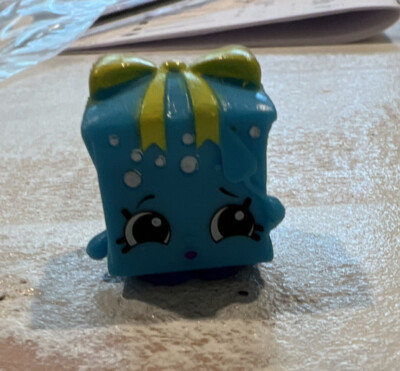 Shopkins Season 7 GIGI GIFT Blue | eBay