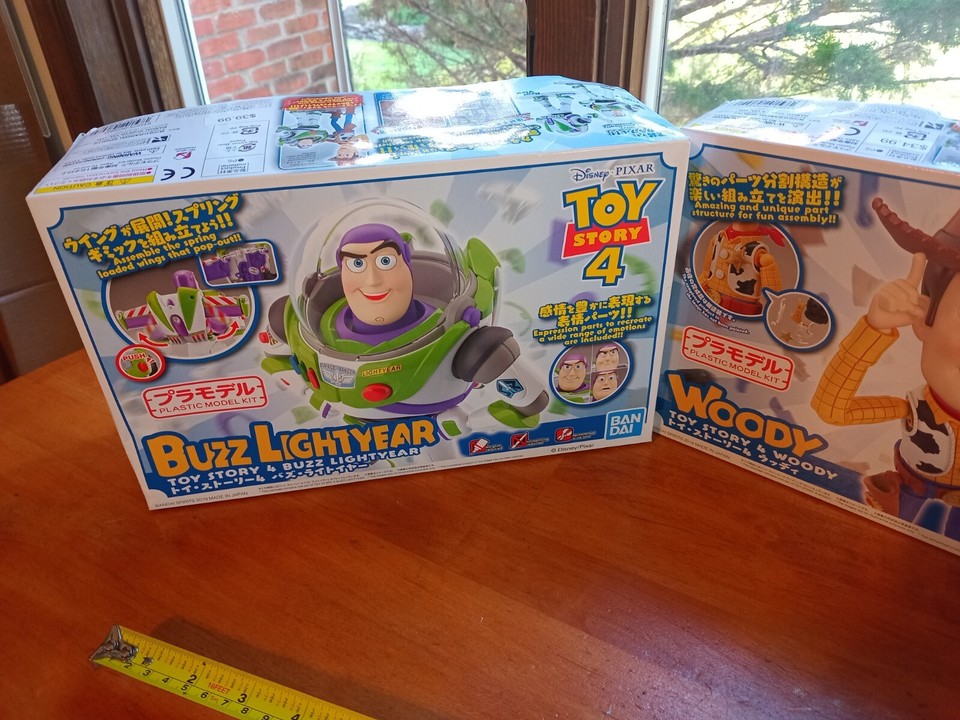 Lot of 2 BANDAI Disney PIXAR TOY STORY 4 Woody and Buzz Lightyear Model ...