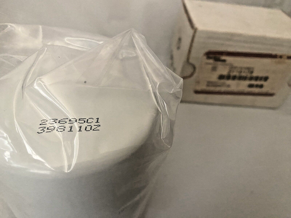 Actual Gardner Denver NIB OEM 2116128 Spin On Oil Filter For Air ...