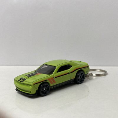 RARE KEY CHAIN GREEN DODGE CHALLENGER SRT CUSTOM LIMITED EDITION 2015 ...