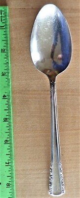 Holmes & Edwards May Queen pattern Silverplate Serving Spoon 8 7/16 ...