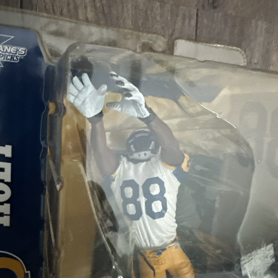 NFL TORRY HOLT Saint Louis RAMS #88 MCFARLANE Series 8 Yellow Variant ...