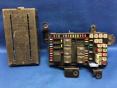 2003 03 Ford F250 SUPER DUTY FUSE JUNCTION BCM BOX RELAY 3C3T-14A067-BG ...