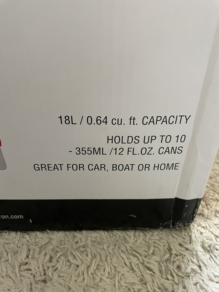 Coca-Cola 110V Mini Fridge- Retro Vending Machine Themed Portable ...