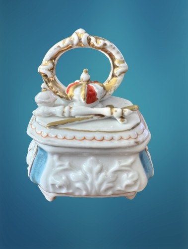 Antique Porcelain Fairling Trinket Box Germany Conta Boehme Vanity With ...