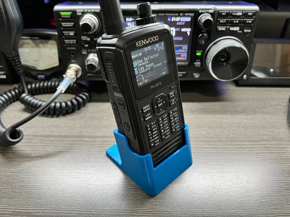 Kenwood TH-D75A Handheld Transceiver Desktop Stand | eBay