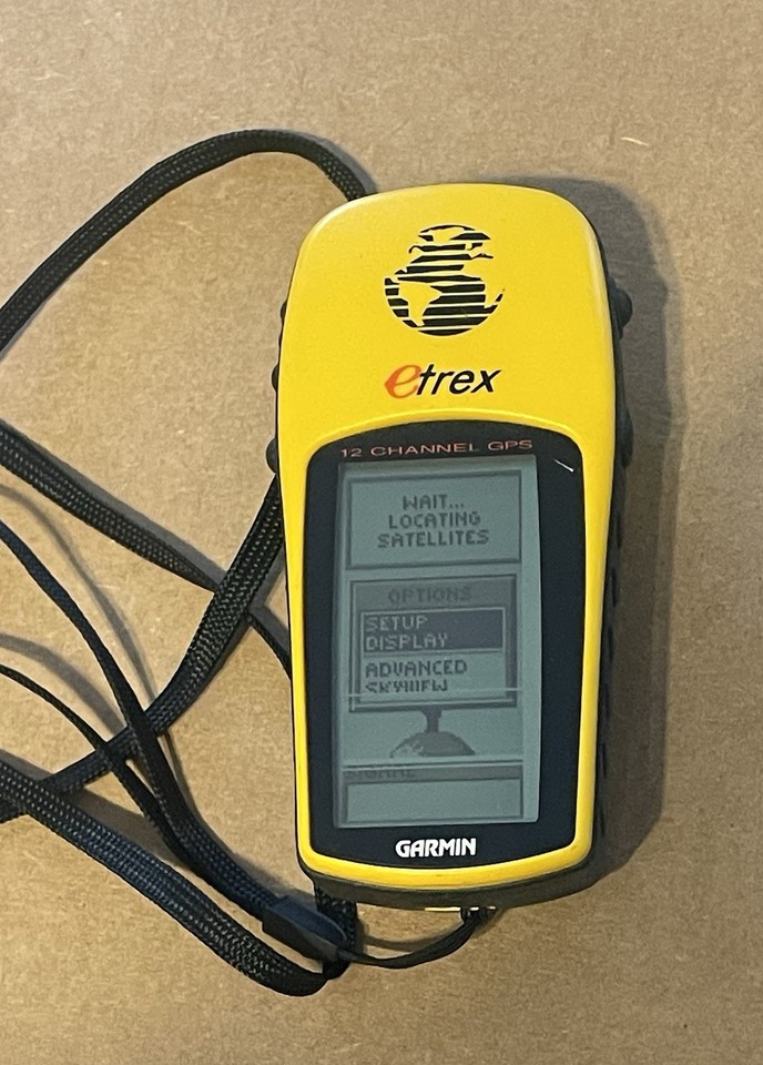 GARMIN ETREX 12 CHANNEL WATERPROOF HANDHELD GPS NAVIGATOR | eBay