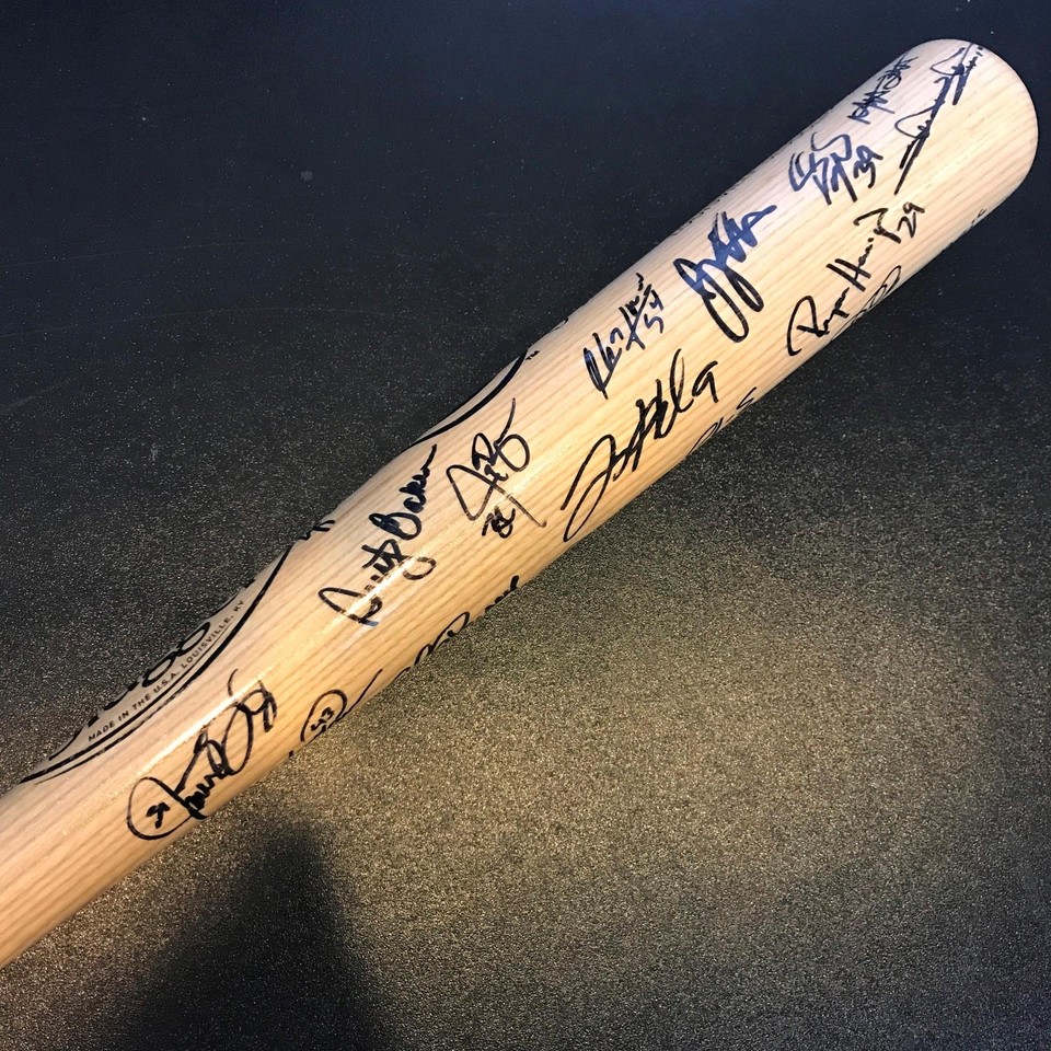 2013 Cincinnati Reds Team Signed Bat MLB Authenticated With Joey Votto ...