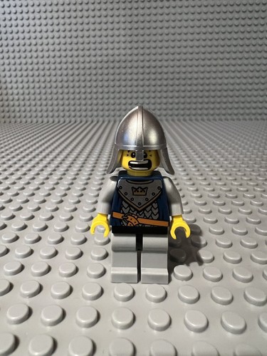 LEGO Crown Knight Scale Mail Minifigure cas341 From 7092 7097 Castle ...