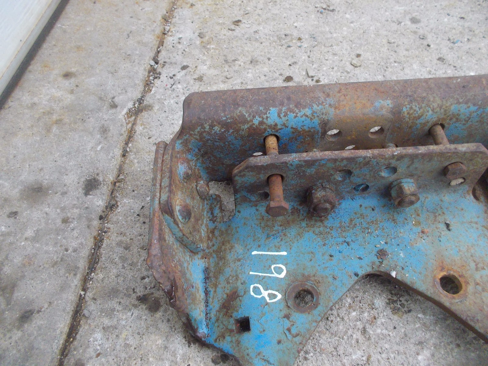 Ford 861 Tractor main drawbar hitch tongue anchor support bracket | eBay