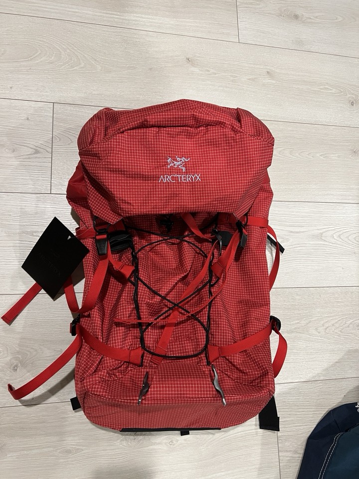 ARC'TERYX Arcteryx Alpha AR 35 Backpack Travel Hiking Climbing All ...