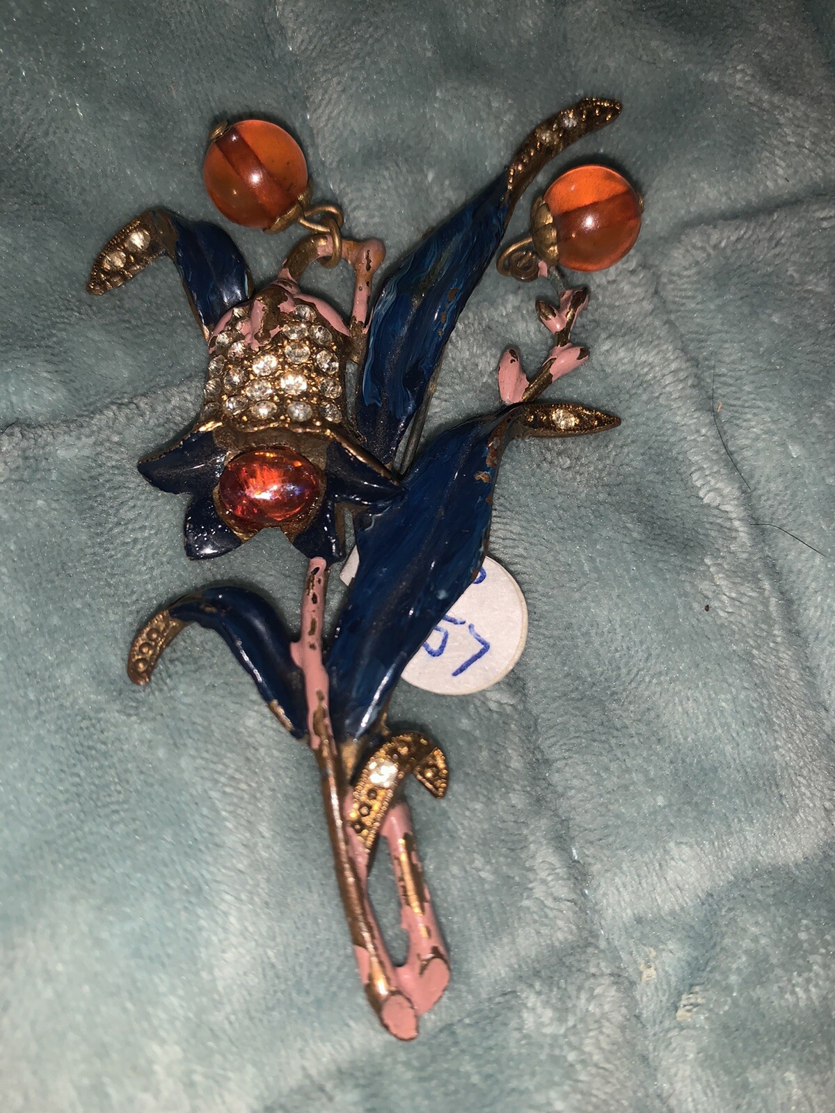 vintage signed brooch - Gem