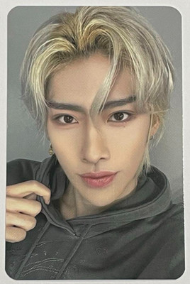 ZB1 ZEROBASEONE Ricky Romantic Crown Official Photocard | eBay Australia