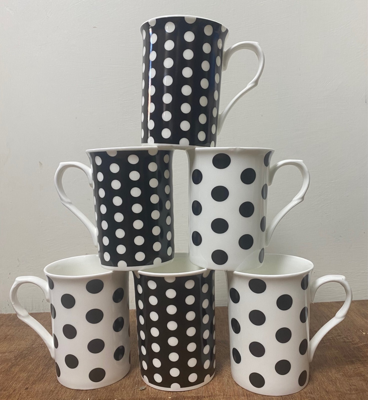 Set of 6 Fine Bone China Spotty Mugs Polka Dots Black & White Coffee ...