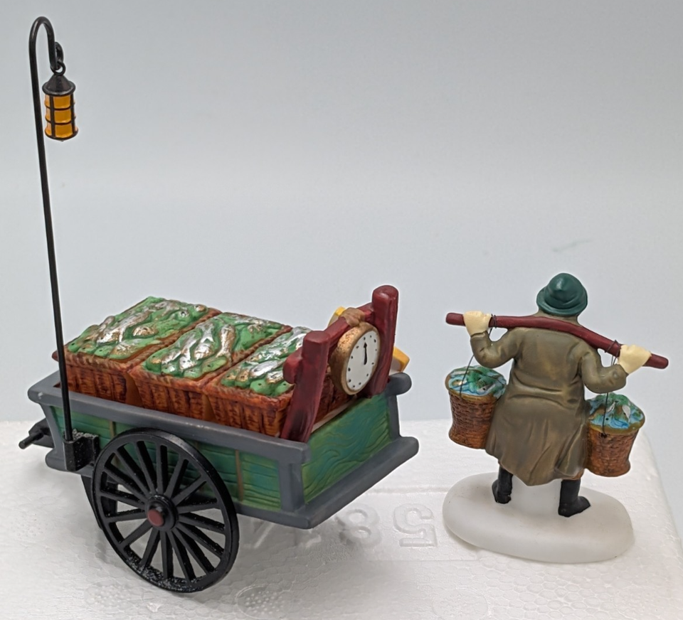 Dept 56 Heritage Village Chelsea Market Fish Monger Cart Accessory Set ...