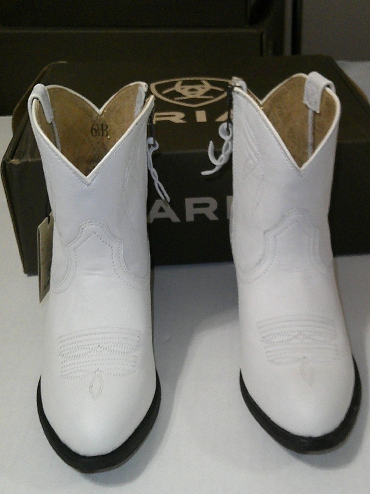 New NWT NIB Womens 7 Ariat Darlin Boot Western White Leather Short ...