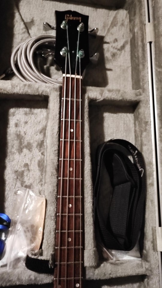 Beautiful Original 1971 Rare "GIBSON SB-400 BASS" Walnut Color w ...