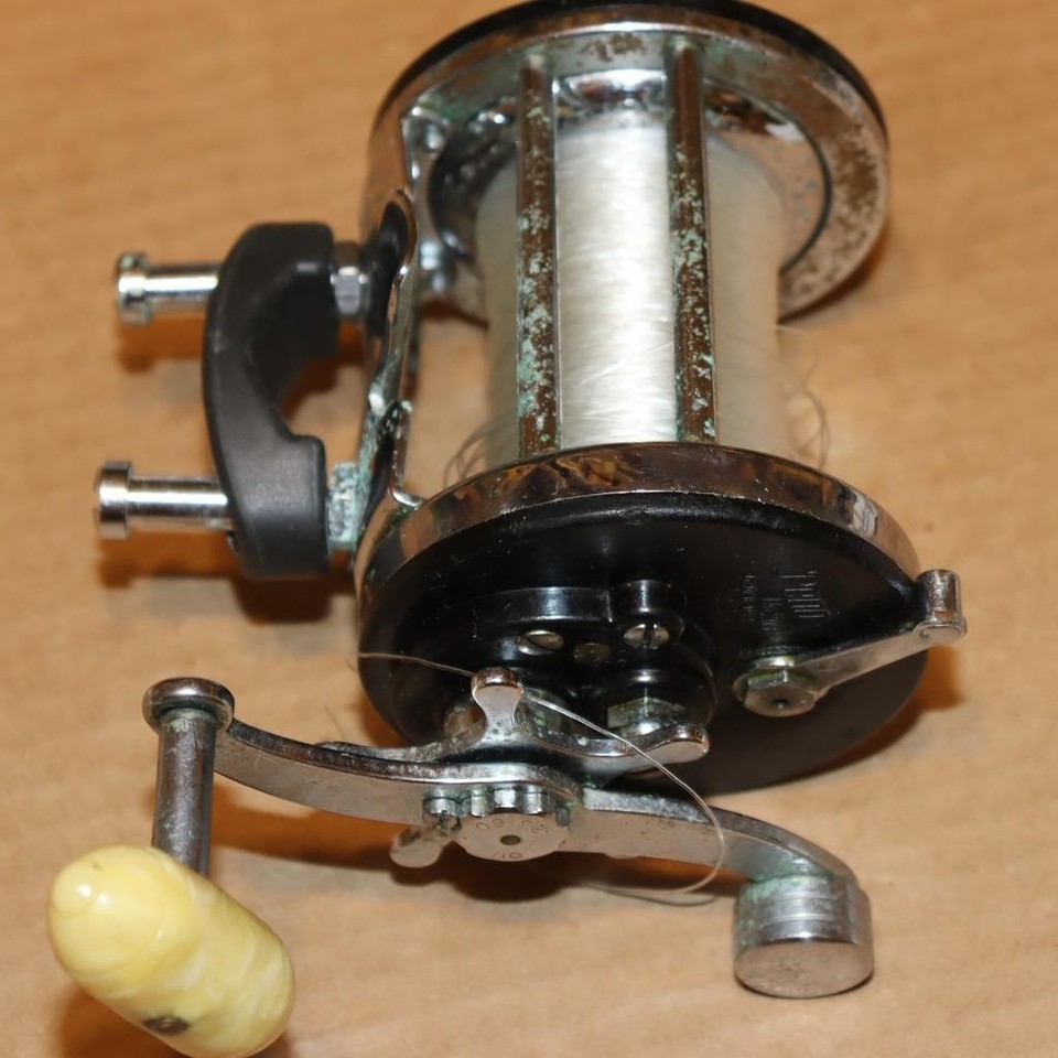 VINTAGE Penn Surfmaster 200 Big Game Casting Reel #K68 | eBay
