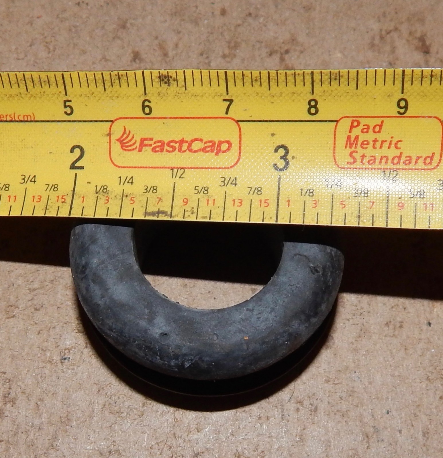Soft Rubber Split Grommets For Easy Insertion 3/4" Hole x 1/4" Slot 5 ...