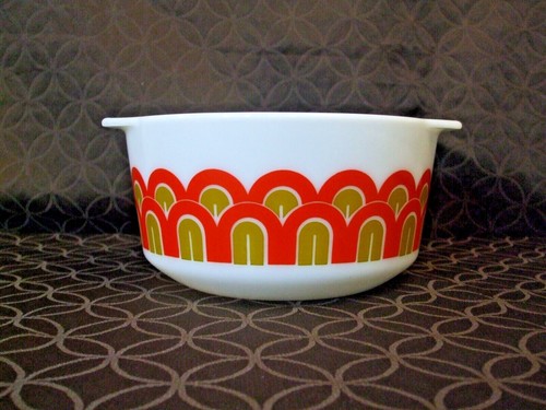 Pyrex Oven Ware, Fish Scale, 3 quart | eBay