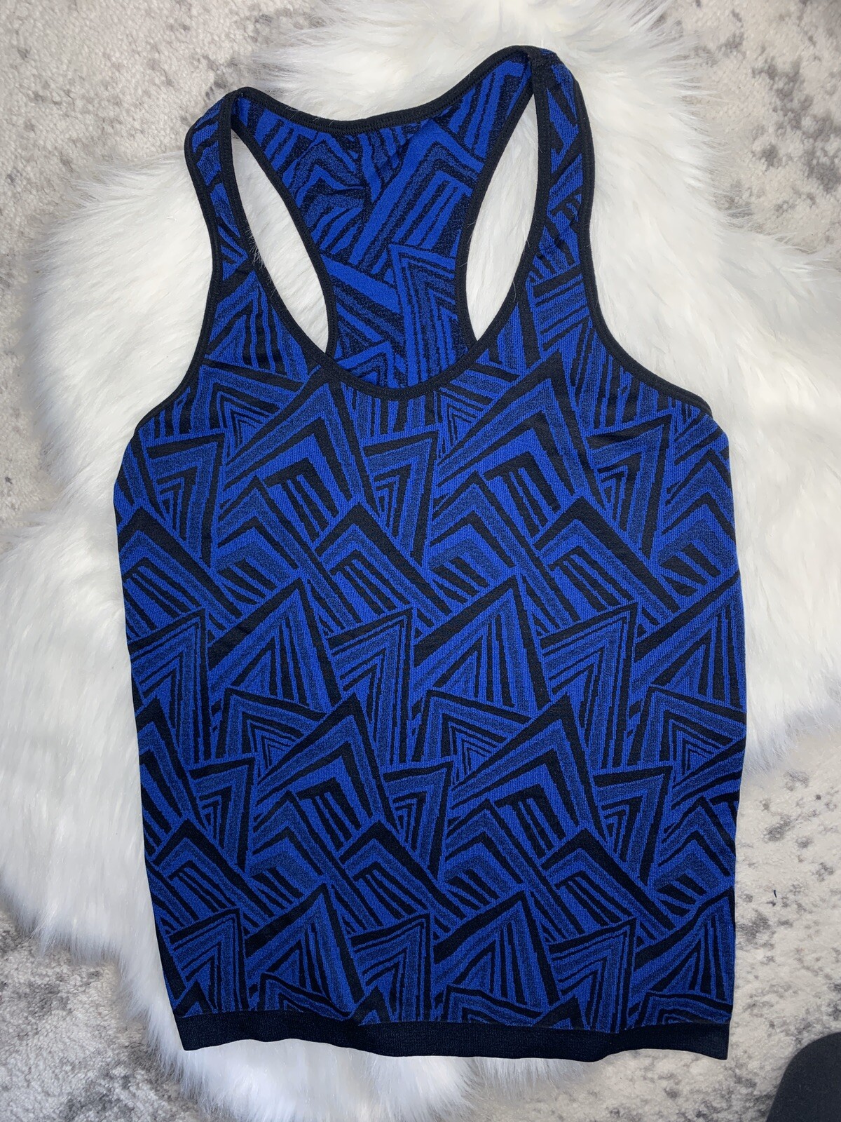 Fabletics Kate Hudson Blue Black Triangles Athletic W… - Gem