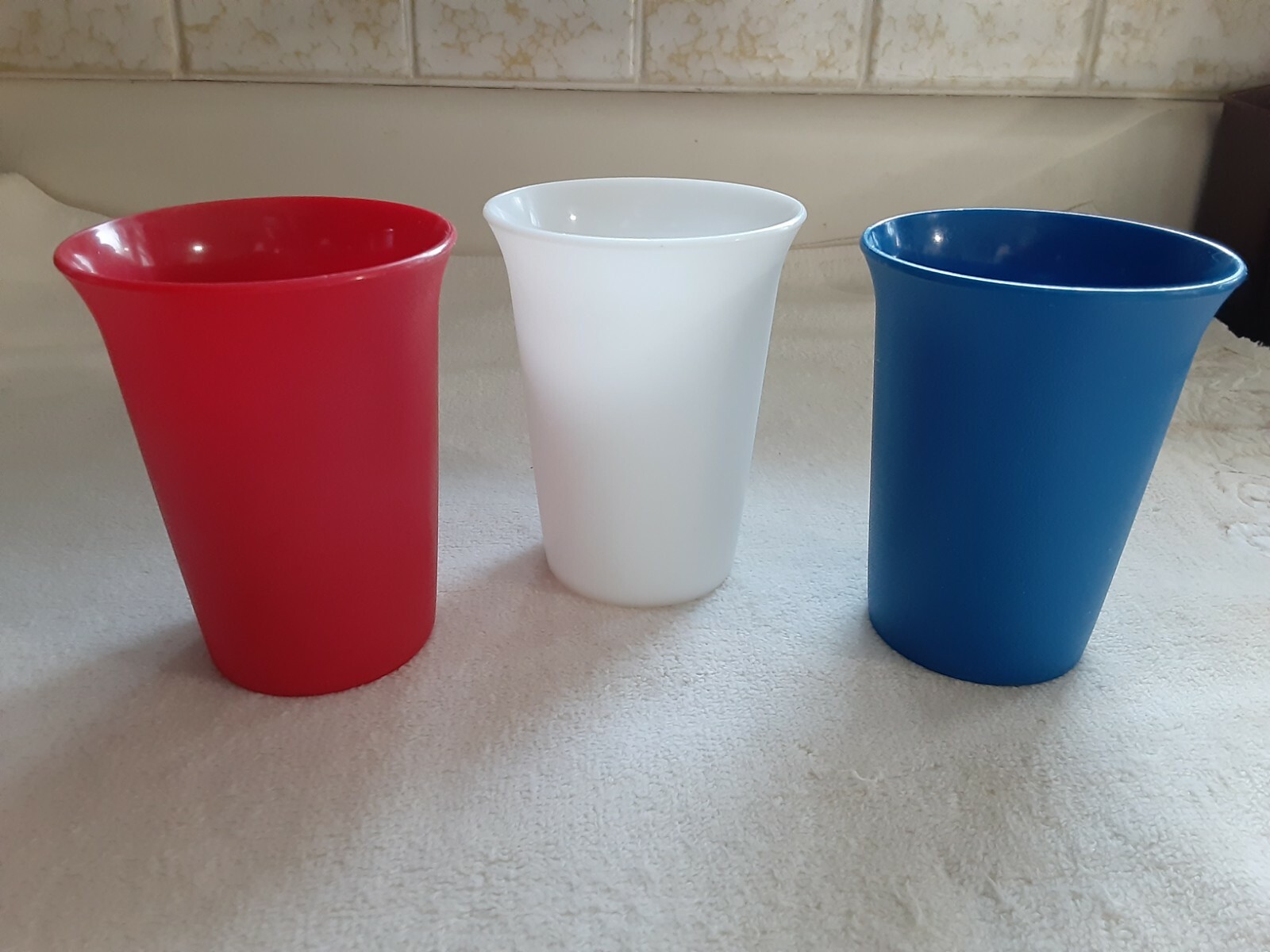 tupperware bicentenial bell cups without lids | eBay