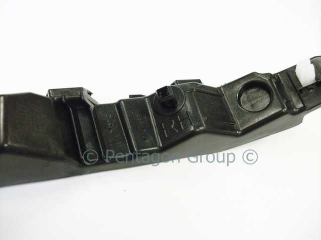 Genuine Kia Sportage 2010 - 16 Right Front Bumper Bracket 86514 3u000 ...