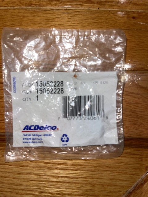 Trans Oil Cooler Line Clip ACDELCO GM Original Equipment 15052228 for ...