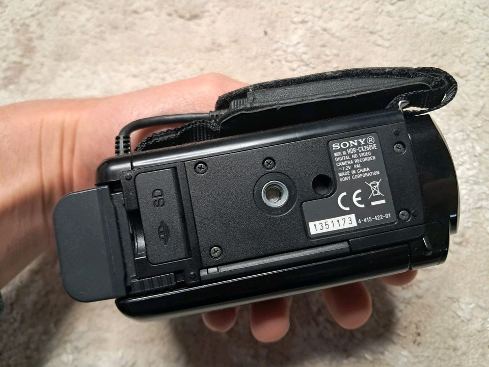 Sony HDR-CX260VE Digital HD Video Camera Recorder Handycam GPS / 55x ...