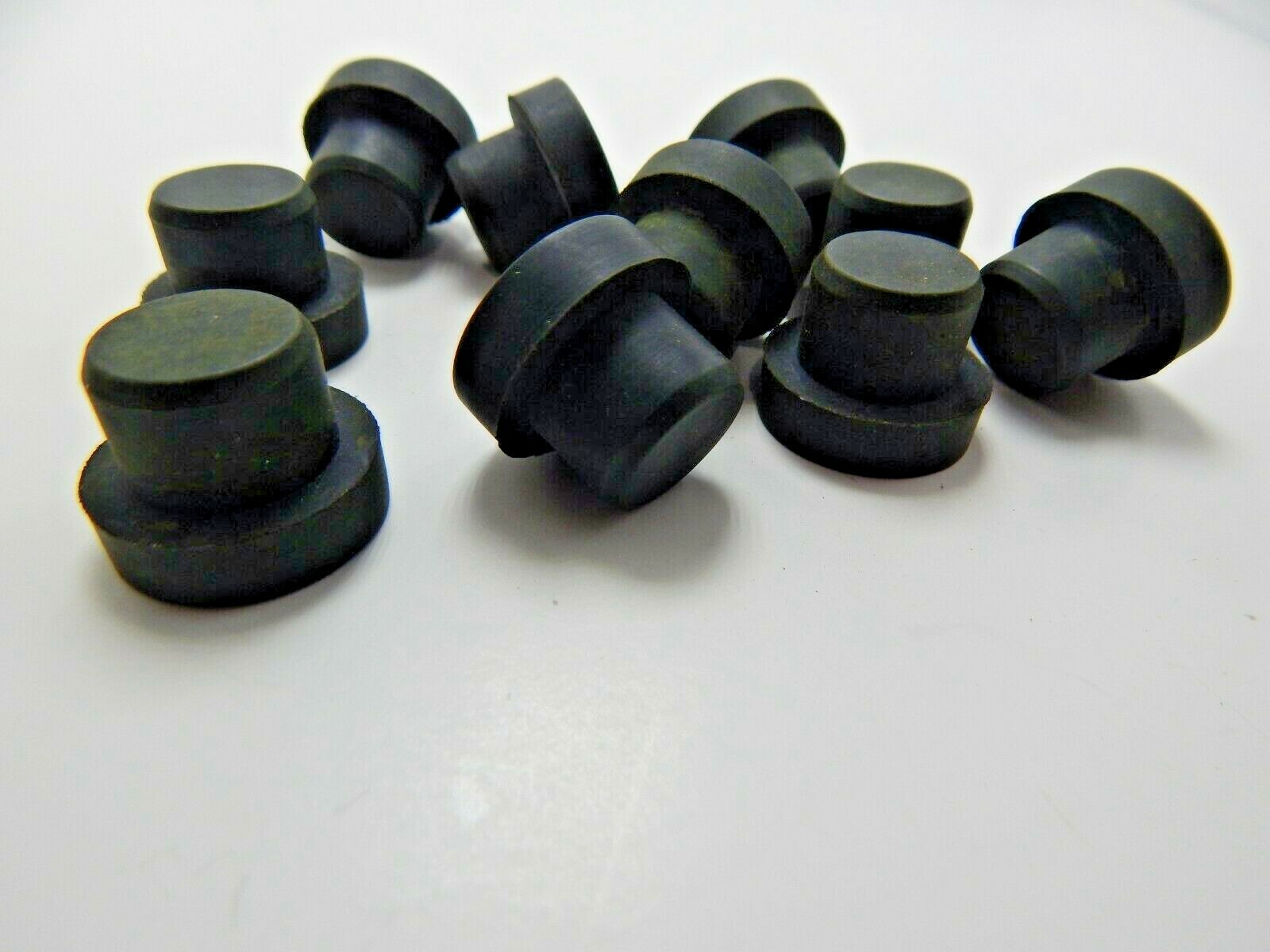 Rubber Hole Plugs | Right | United States