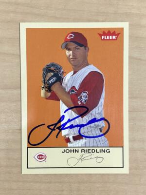 JOHN RIEDLING CINCINNATI REDS SIGNED AUTOGRAPHED 2005 FLEER CARD #299 W ...