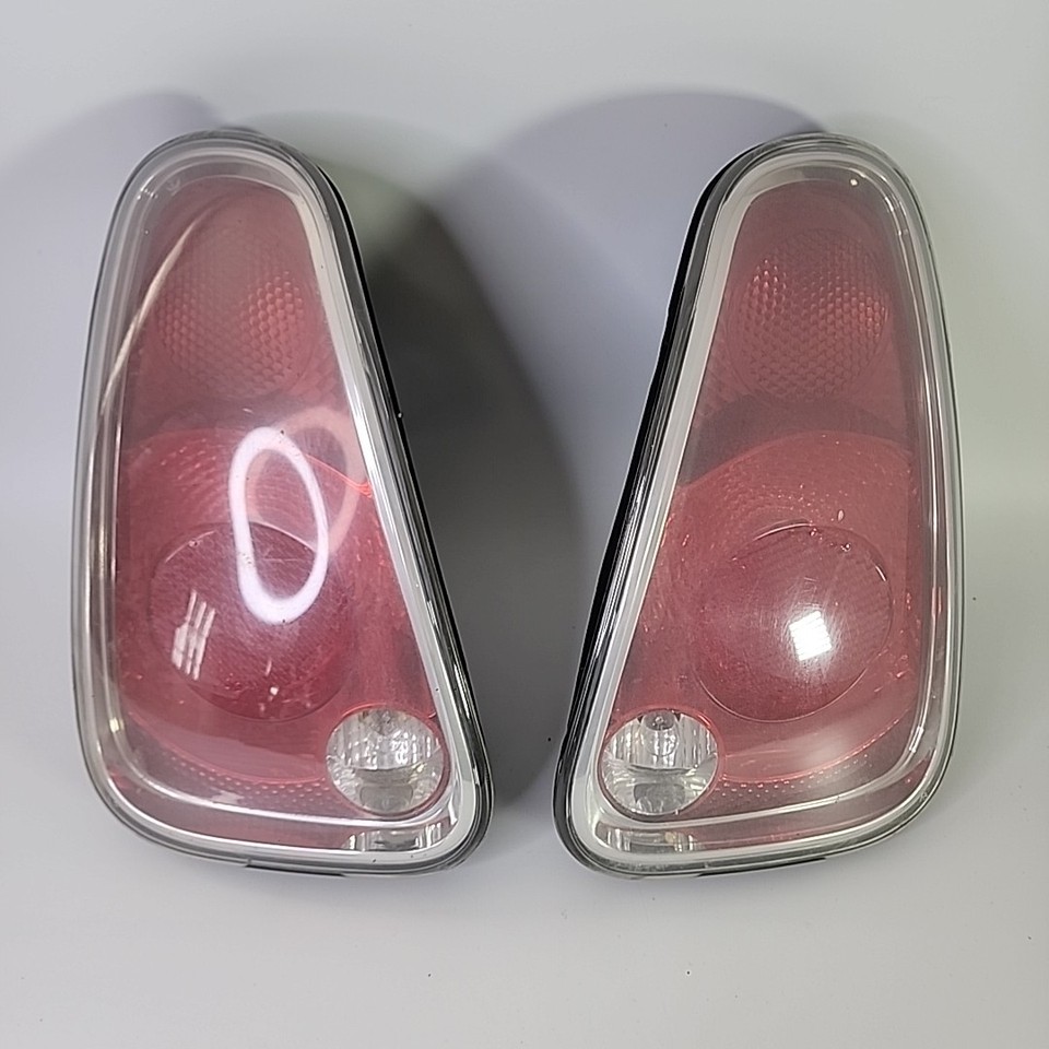 Mini Cooper 3-D Retro Series Taillights Set 03-UP APC 404818TLCF Carbon ...