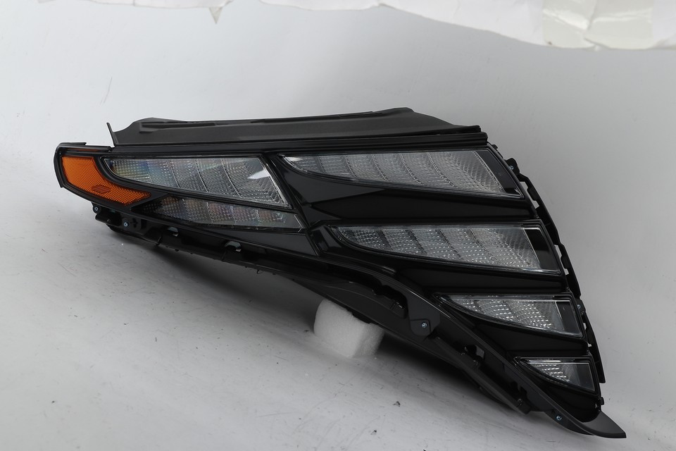 Passenger Side LED DRL Headlight For 2022-2024 Hyundai Tucson ...