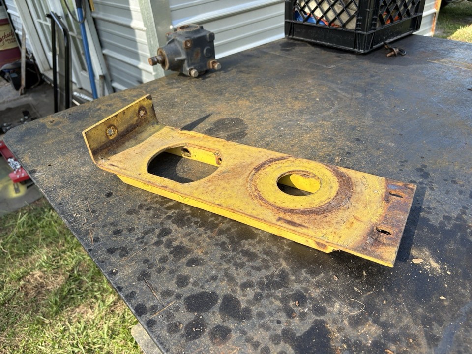 JOHN DEERE 60" Deck Gear Box Case Base Mounting Plate, 425 445 455 ...