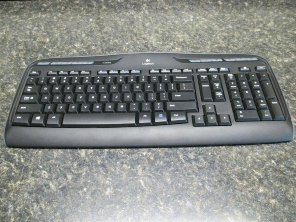 Logitech K330 Black Wireless Computer Keyboard Y-r0009 for sale online ...