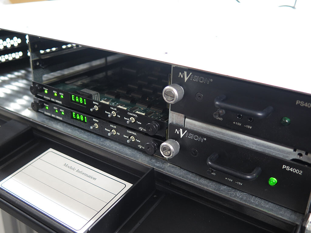 Nvision NV4002 NV4000 frame w/ 2x DA4055 mix / minus module AES/EBU ...