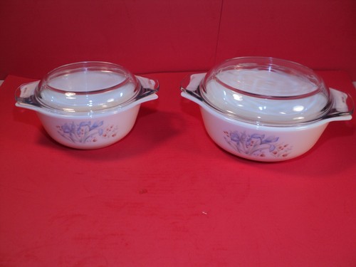 RARE 1970s Set of 2 Pyrex Casserole Bowls with lids from England | eBay